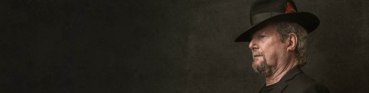 B-52's Fred Schneider is Still Making Music Weird - Growing Bolder®