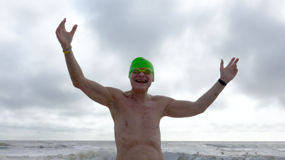 95-Year-Old Jean Banas is Painting with Purpose - Growing Bolder®